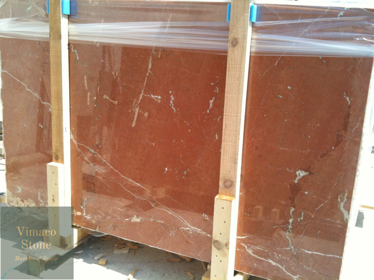 Marble Rojo Alicante » Marbles of Spain Spanish Quality Guarantee